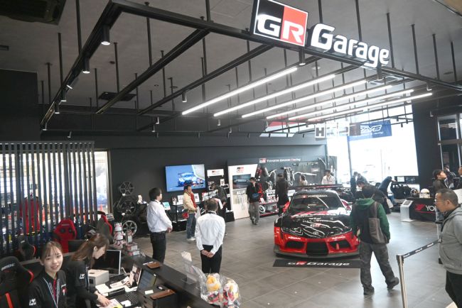 道東初「GR」ガレージ 釧路トヨタ複合カーショップ「ループ音更」完成オープン | 十勝毎日新聞電子版－Tokachi Mainichi News Web